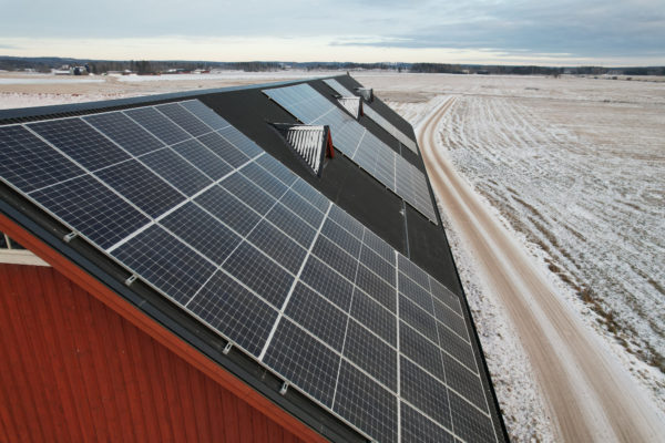 Följ med på ett animerat montage - Weland Stål